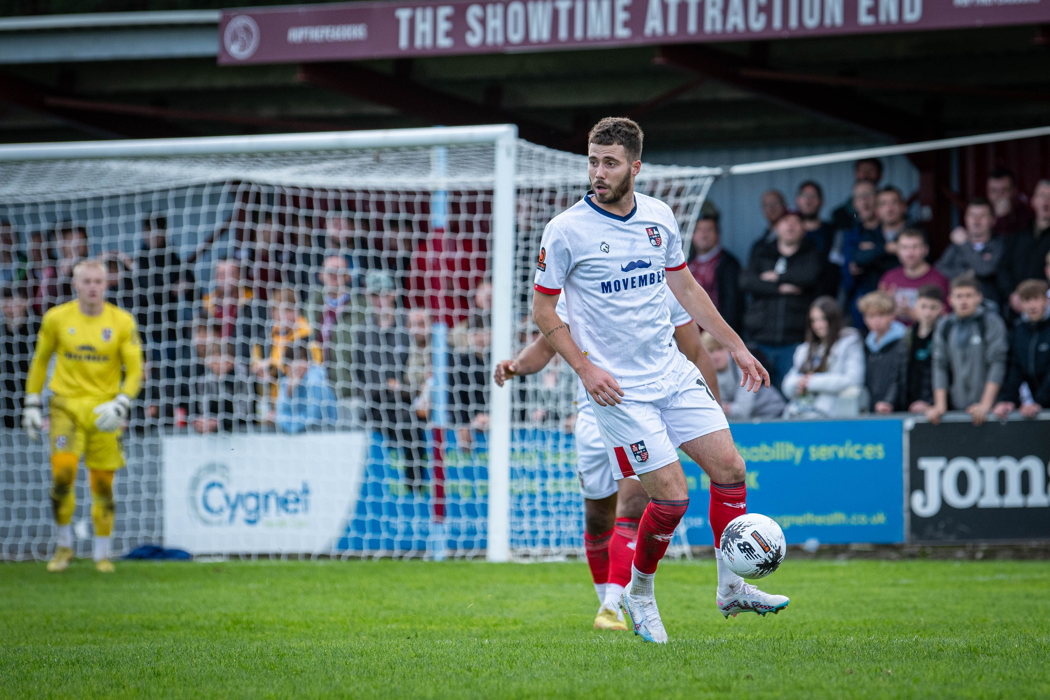 FIRST EVER MEETING IN FA TROPHY – Hampton & Richmond Football Club