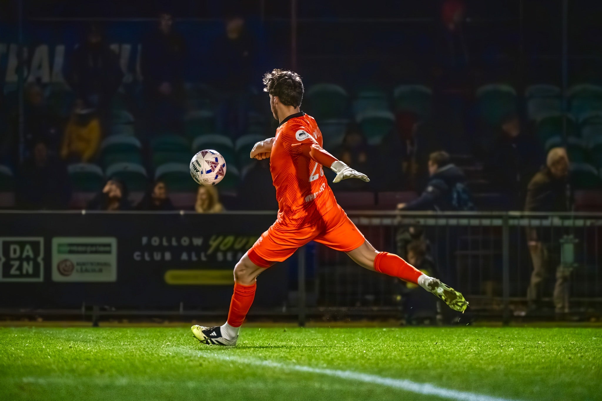 Rowley Returns to Reading – Hampton & Richmond Football Club